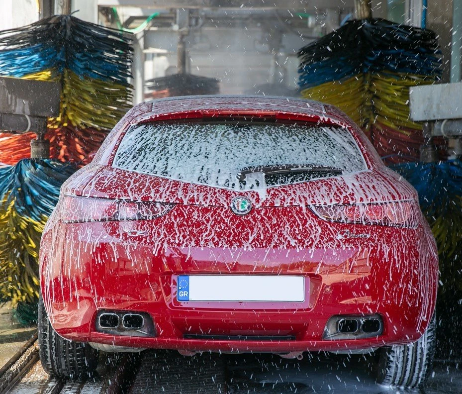 Sakis Car Wash: Όταν το πλύσιμο του αυτοκινήτου γίνεται επιστήμη