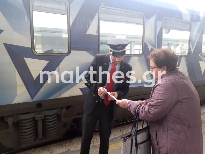 Θεσσαλονίκη: Σφύριξε το τρένο για Αθήνα, ένα μήνα μετά την τραγωδία των ...