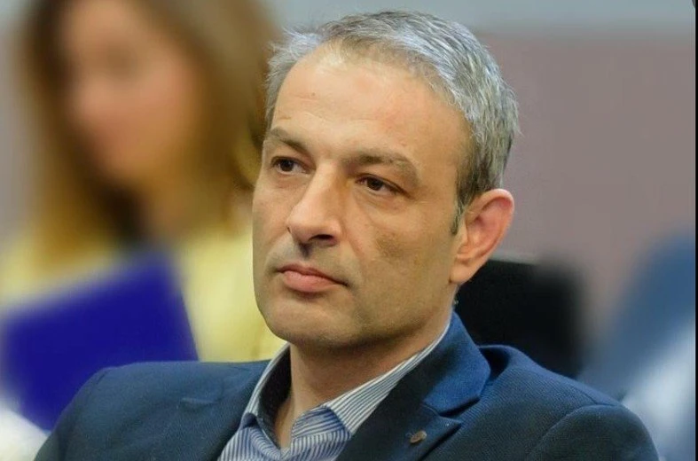 Άγγελος Καλλίας: Έκοψαν τα μικρά ξενοδοχεία από το πρόγραμμα ...