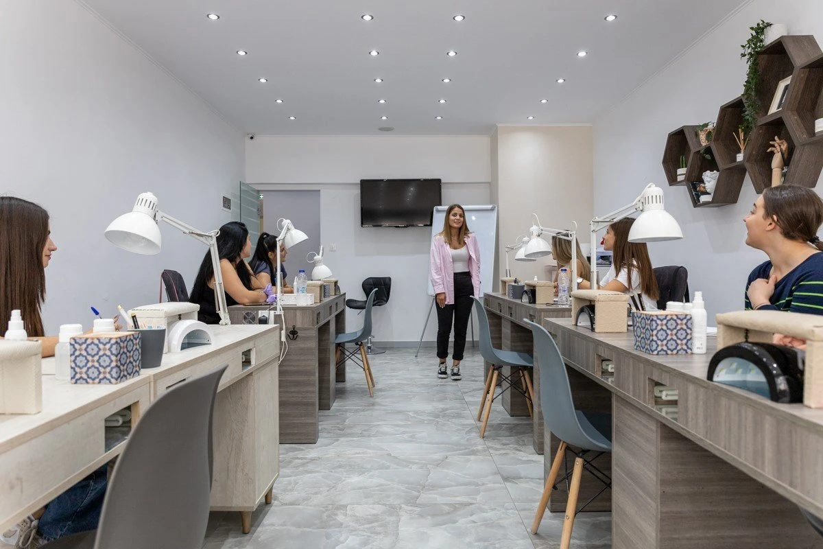 Nail Loft Studio & Academy: Η top επιλογή για την περιποίηση των άκρων ...