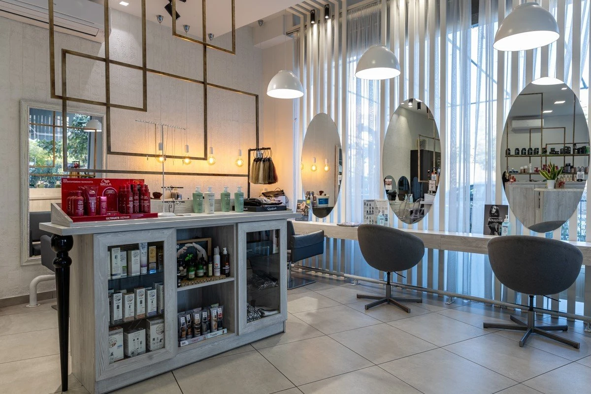 Αφιέρωμα: Best of Beauty 2025 | 20 από τα καλύτερα κομμωτήρια και ...