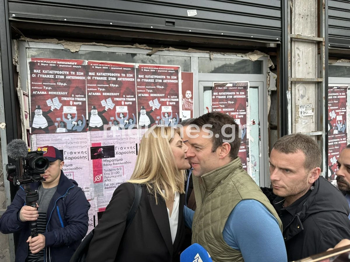 Στα γραφεία του ΣΥΡΙΖΑ- ΠΣ Θεσσαλονικης ο Στέφανος Κασσελακης- Τα ...