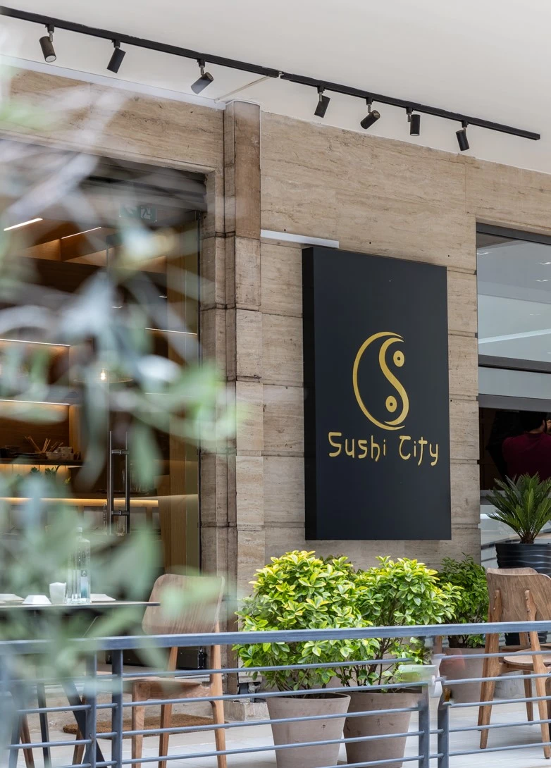 Sushi City: Ιαπωνική fusion κουζίνα στην Καλαποθάκη
