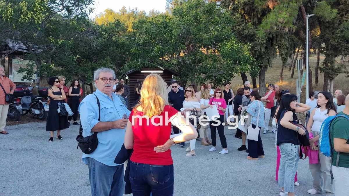 Θεσσαλονίκη: Λαοθάλασσα στο Θέατρο Δάσους για τον Πλούτο του ΚΘΒΕ (φωτ.)