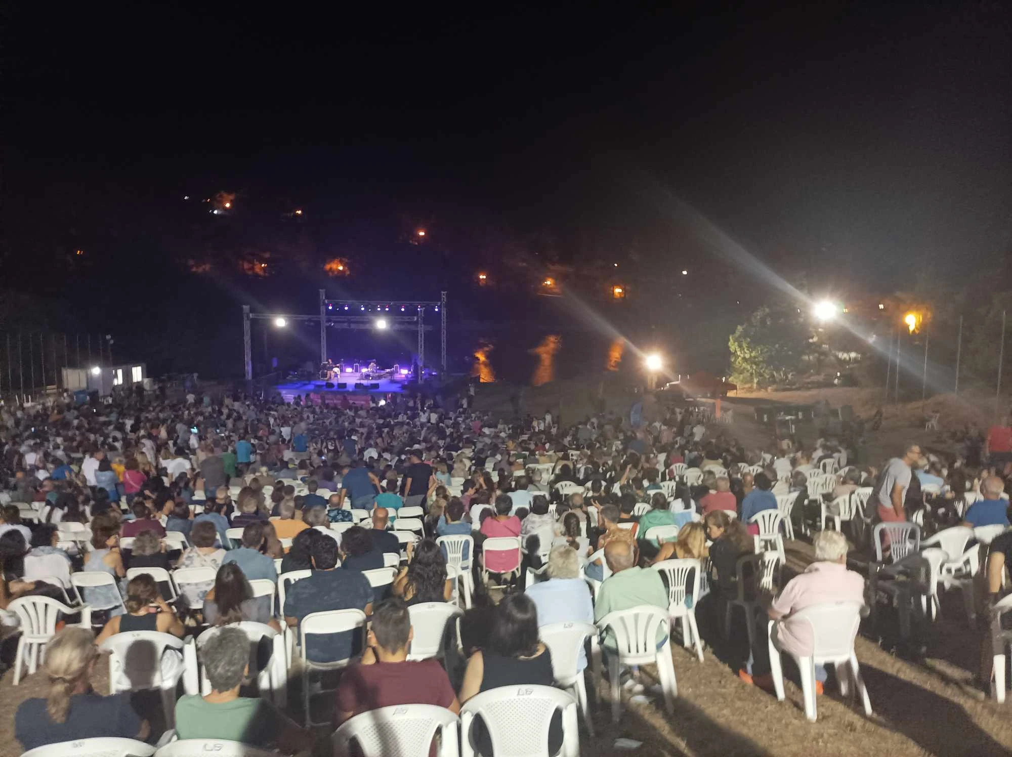 Θεσσαλονίκη: «Πλημμύρισε» το Φράγμα Θέρμης για τον Θάνο Μικρούτσικο ...