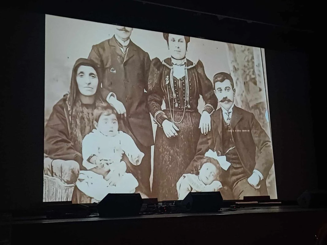 Μια πόλη από άργυρο και ιστορία – Ιστορικό ντοκιμαντέρ για την ...