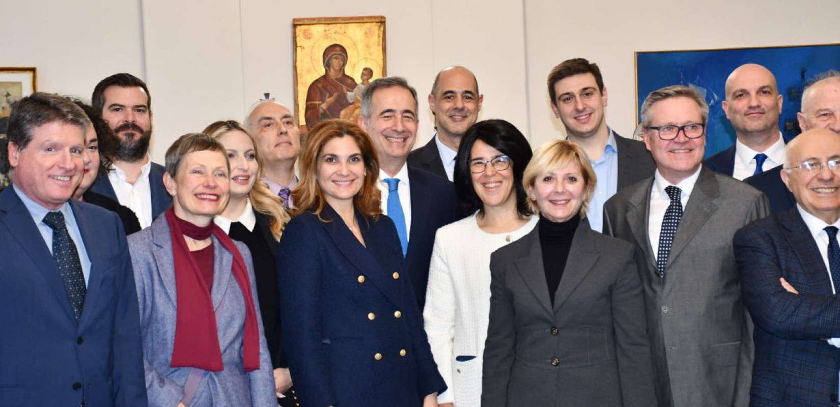 Οι πρόξενοι των ξένων χωρών στη Θεσσαλονίκη έκοψαν την πίτα τους στο ...